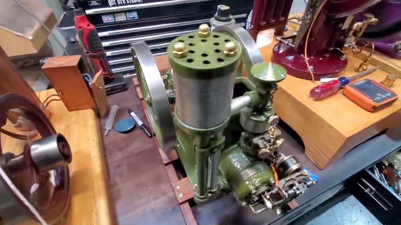 5 hit miss model engines running - YouTube
