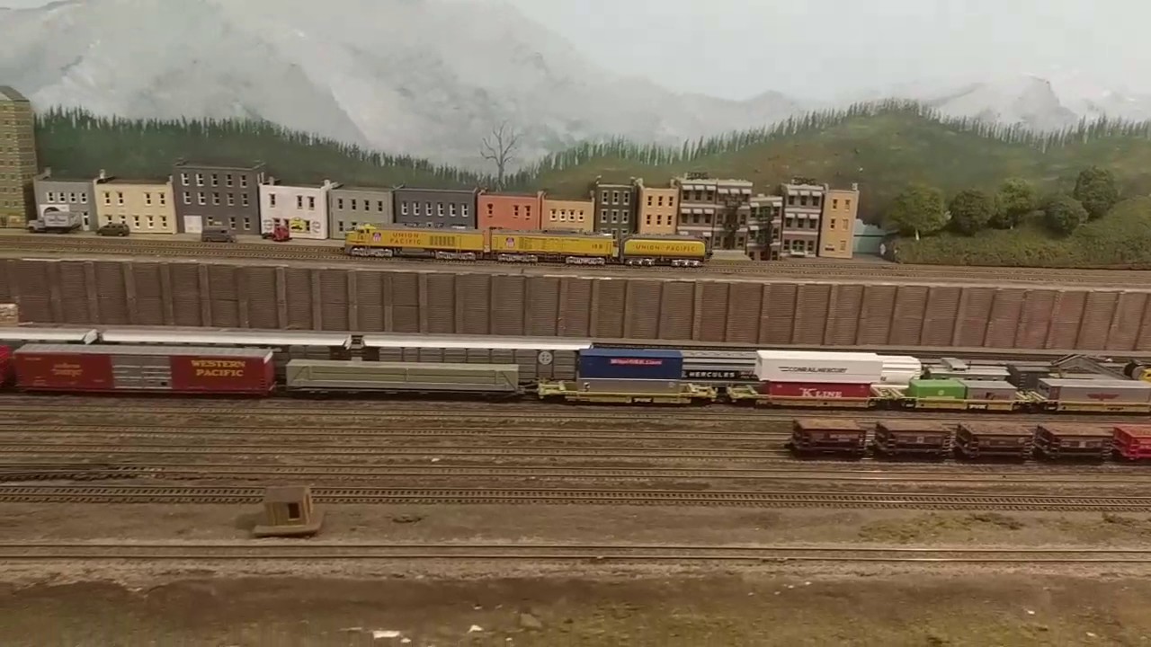 Union Pacific Turbine GTEL #18 at the Suncoast Model Railroad Club ...