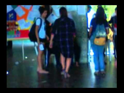 Meu computador_professorinha de portugues rebolando para os alunos.mp4