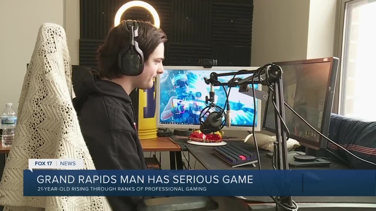 From his GR apartment, 21-year-old 'FaZe Scope' is rising the ranks of ...