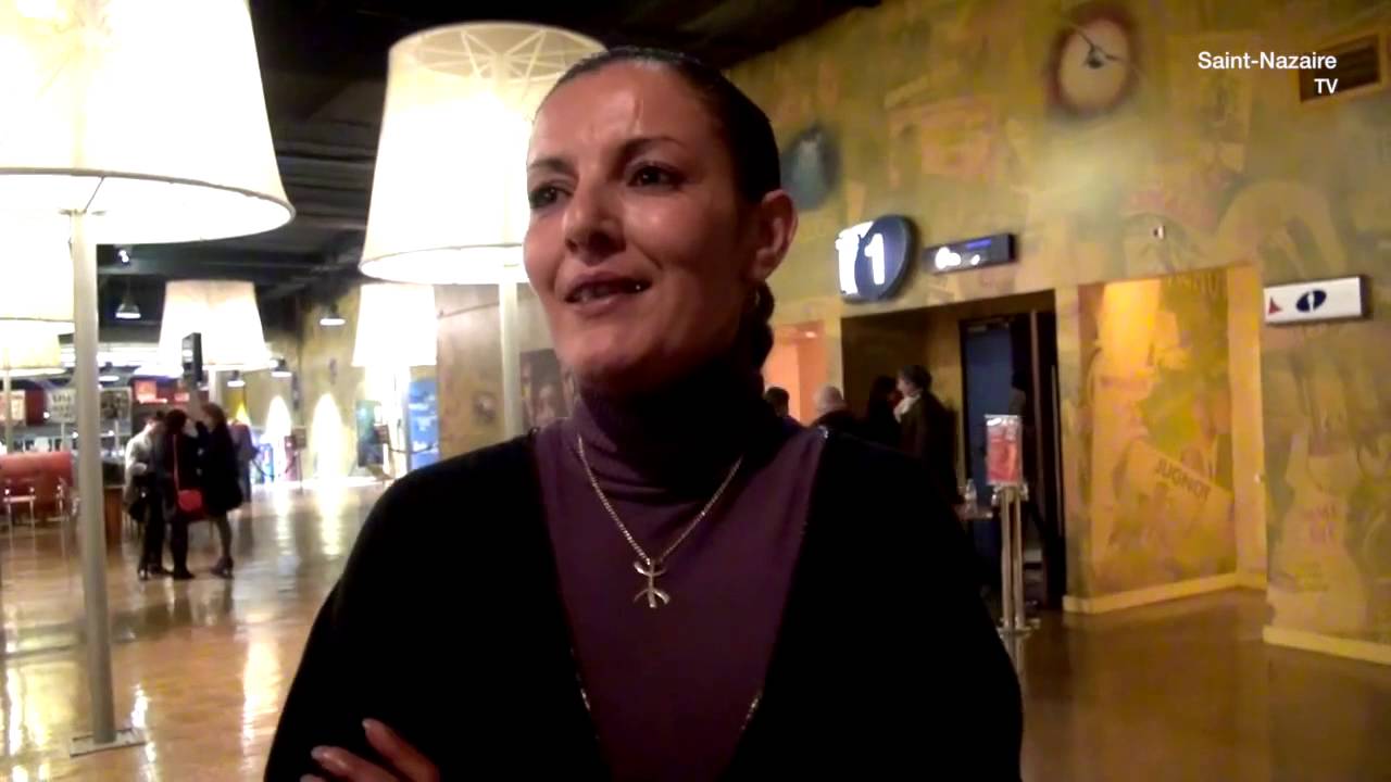 Interview de Aicha Boutaleb - YouTube