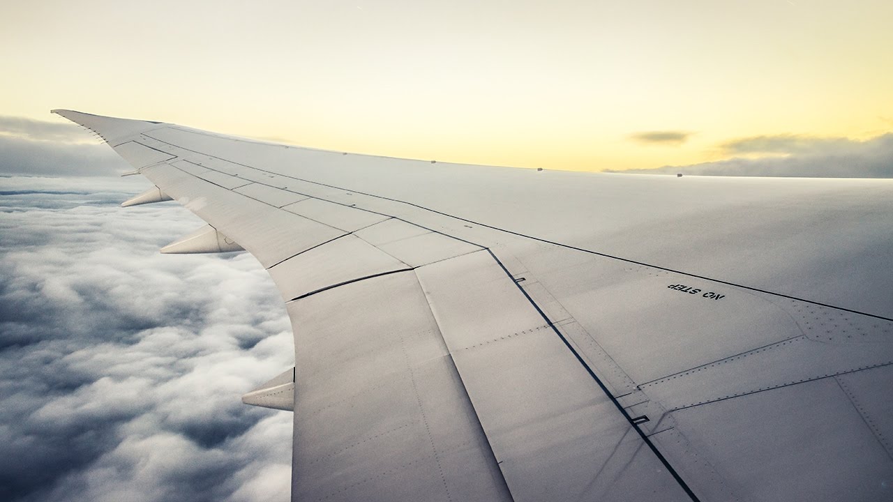 Air France Boeing 787-9 impressive sunrise takeoff in Paris CDG! - YouTube