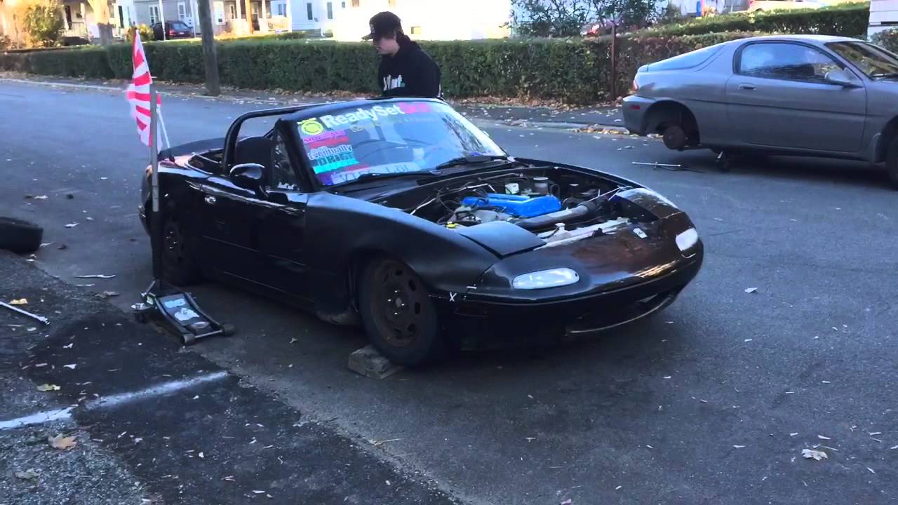 Ricer Sells His Wheels - YouTube