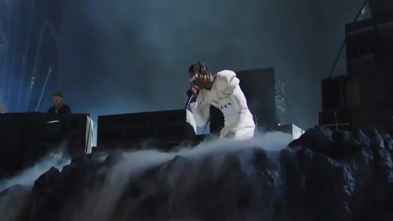 Travis Scott - HYAENA | CIRCUS MAXIMUS IN ROME - YouTube