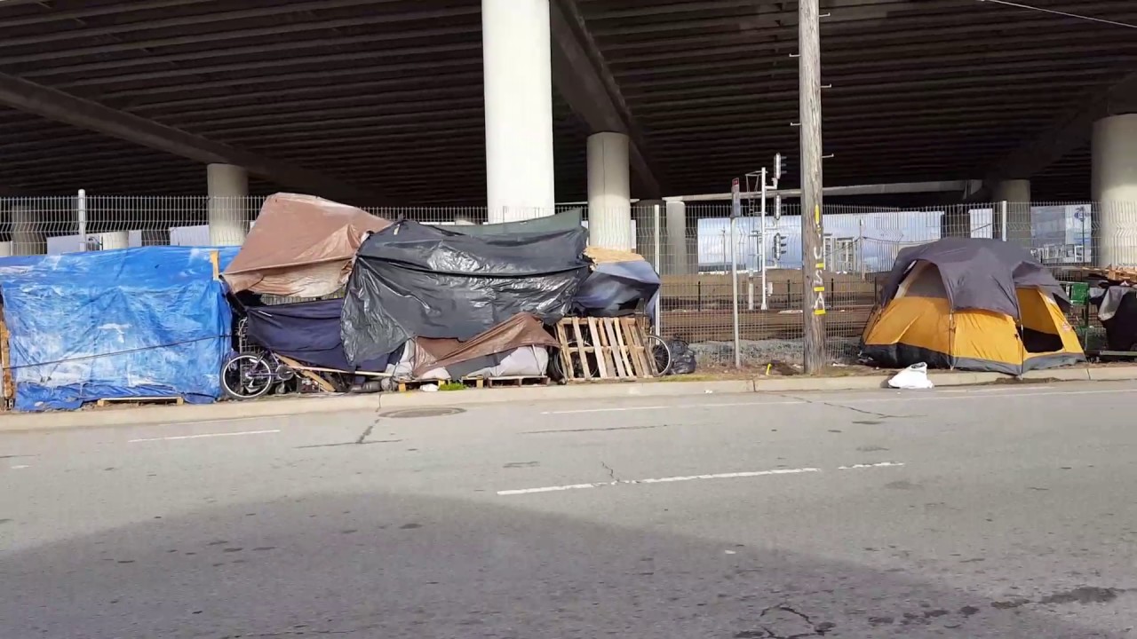 San Francisco homeless encampment 1/1/2017 - YouTube