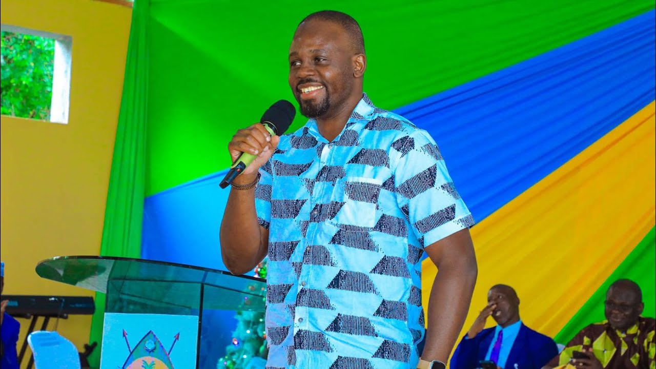 TUKEMEE PEPO YA KISWAHILI MBAYA! Sen.Moses Kajwang Crack Up Ribs at ...