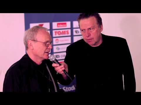 Erling Borgen intervjuer fotballeder Eldar Hansen - YouTube