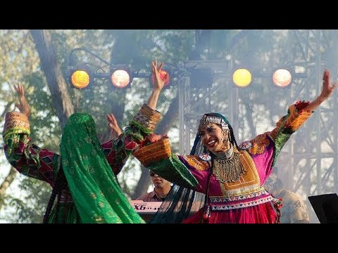 Yemeni beautiful girls dance