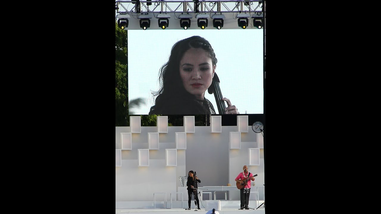 Diane Rubio & Kuana Torres Kahele Lantern Floating Hawaii 2013 - YouTube