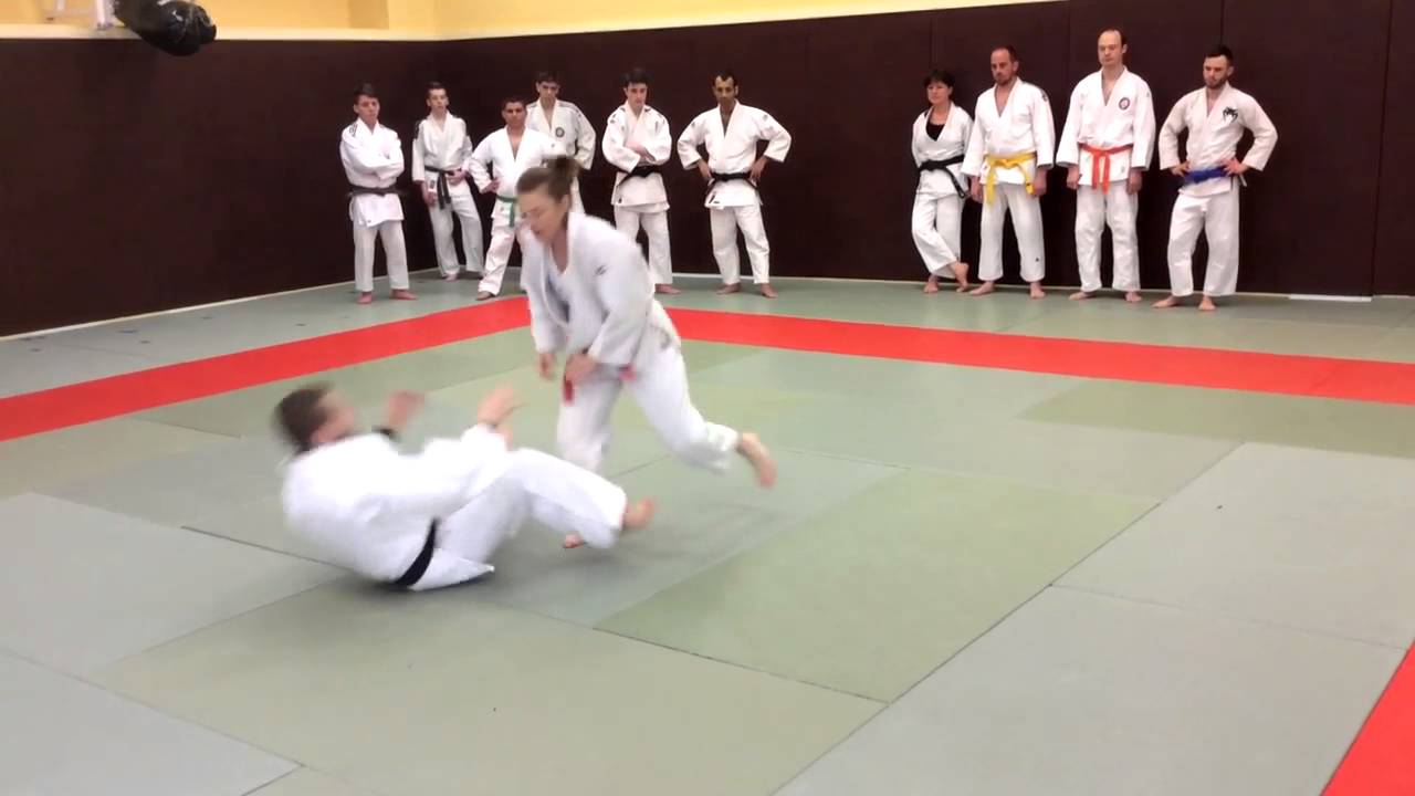 Jane Bridge : O-uchi-gari - YouTube