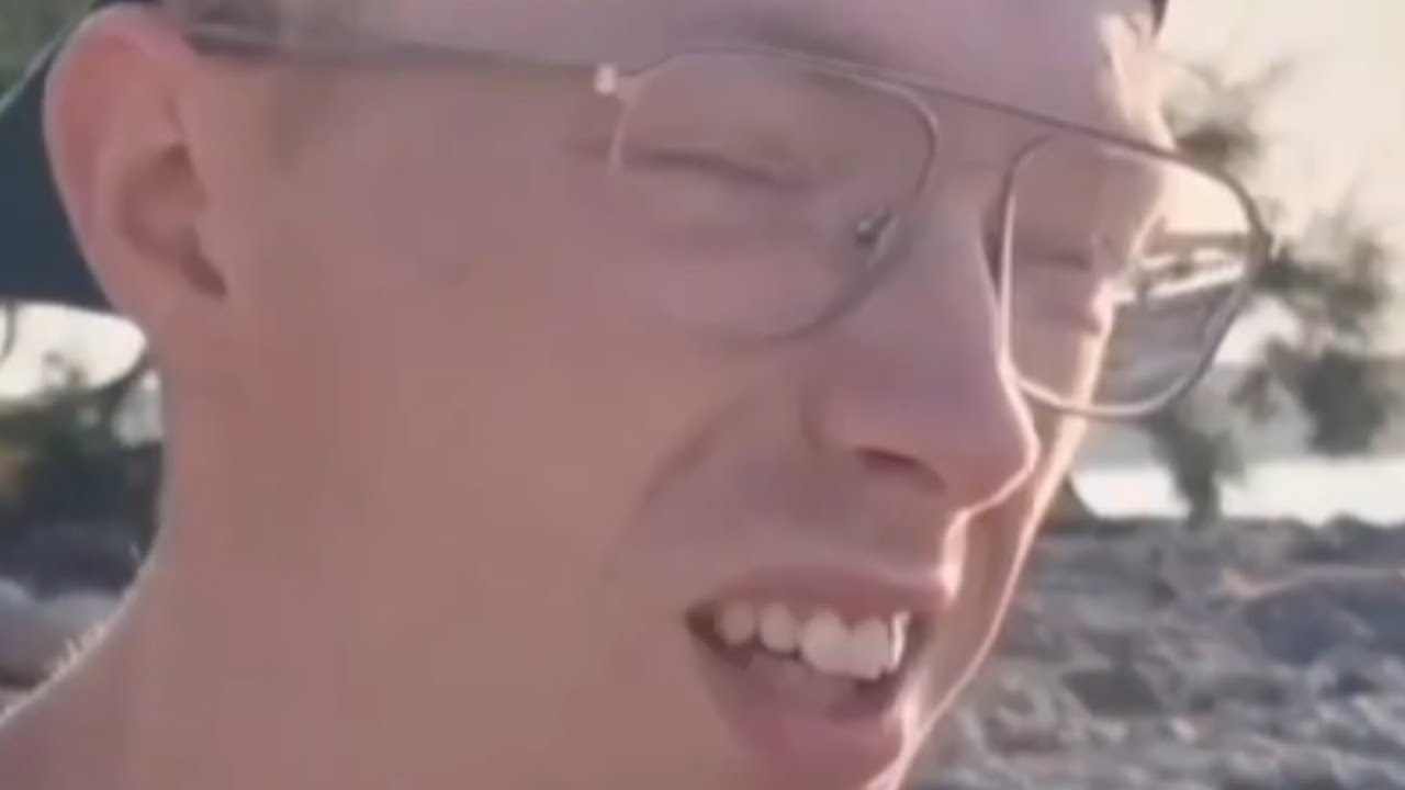 Rapper maakt 160 versies van zijn grootste hit - YouTube