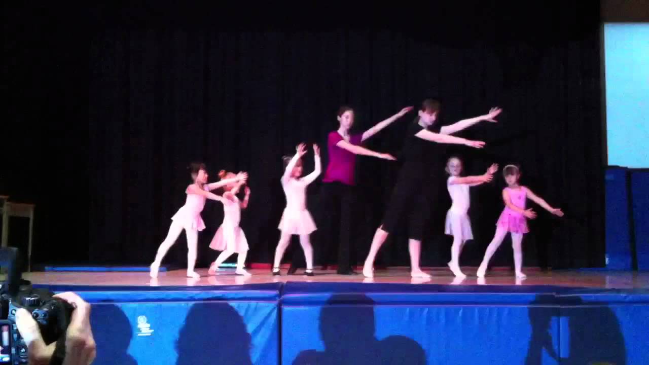 Payton ballet recital - YouTube