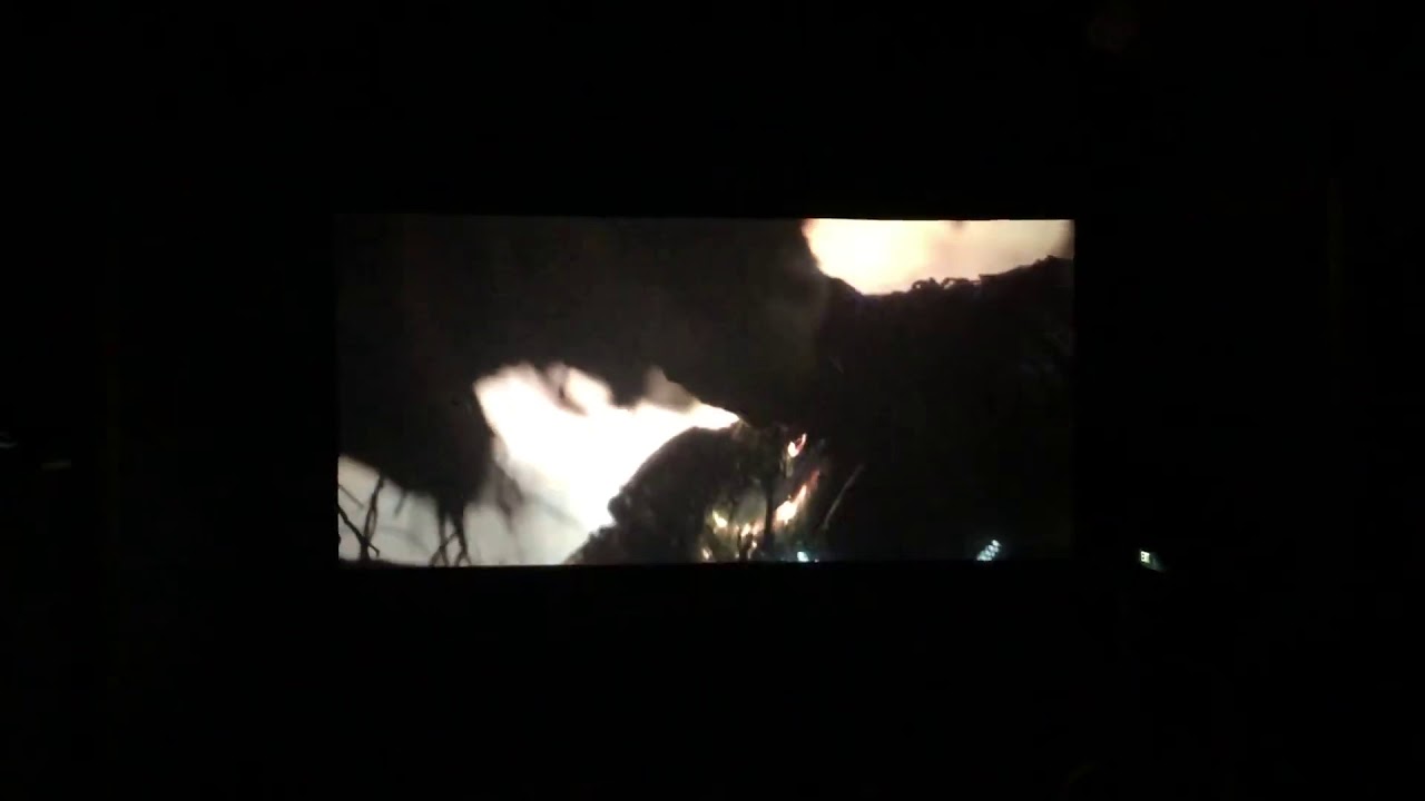 Avengers Endgame: Thanos turning to dust scene - YouTube