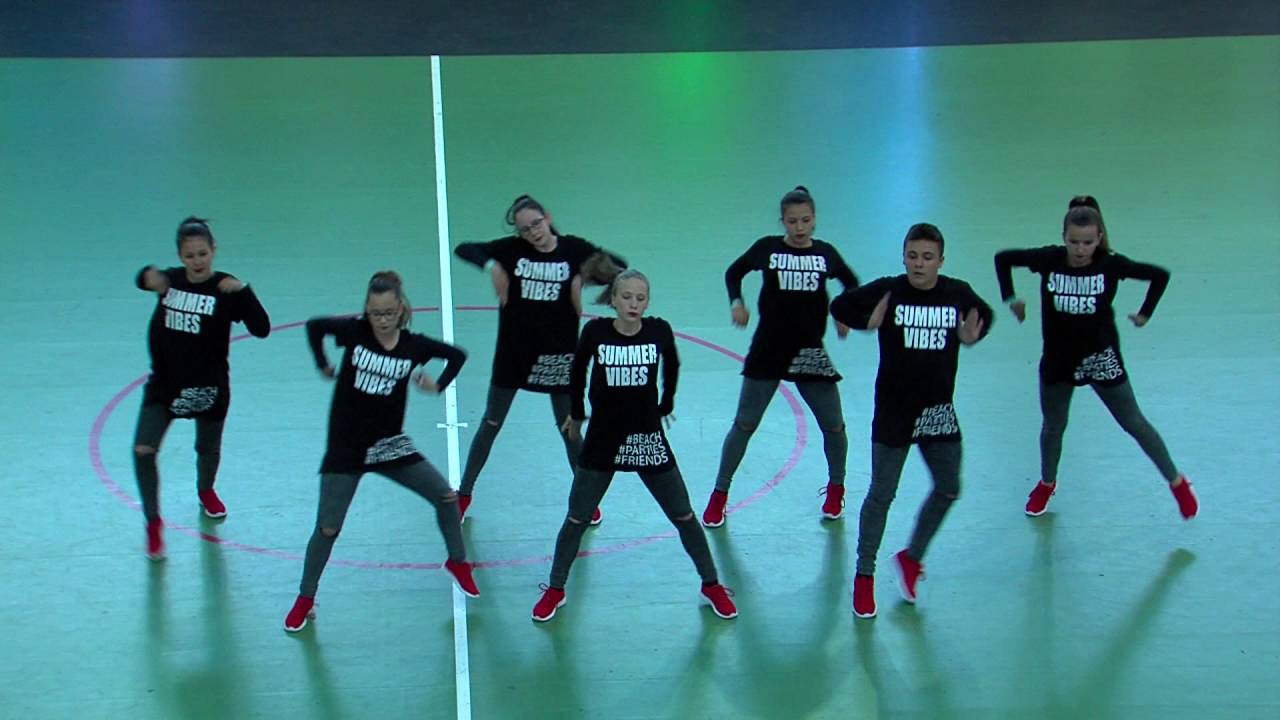 Feel Good Group - 2016.06.04. - YouTube