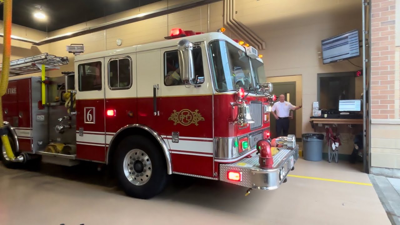 Elgin fire dept engine 6 responding to a fire alarm - YouTube