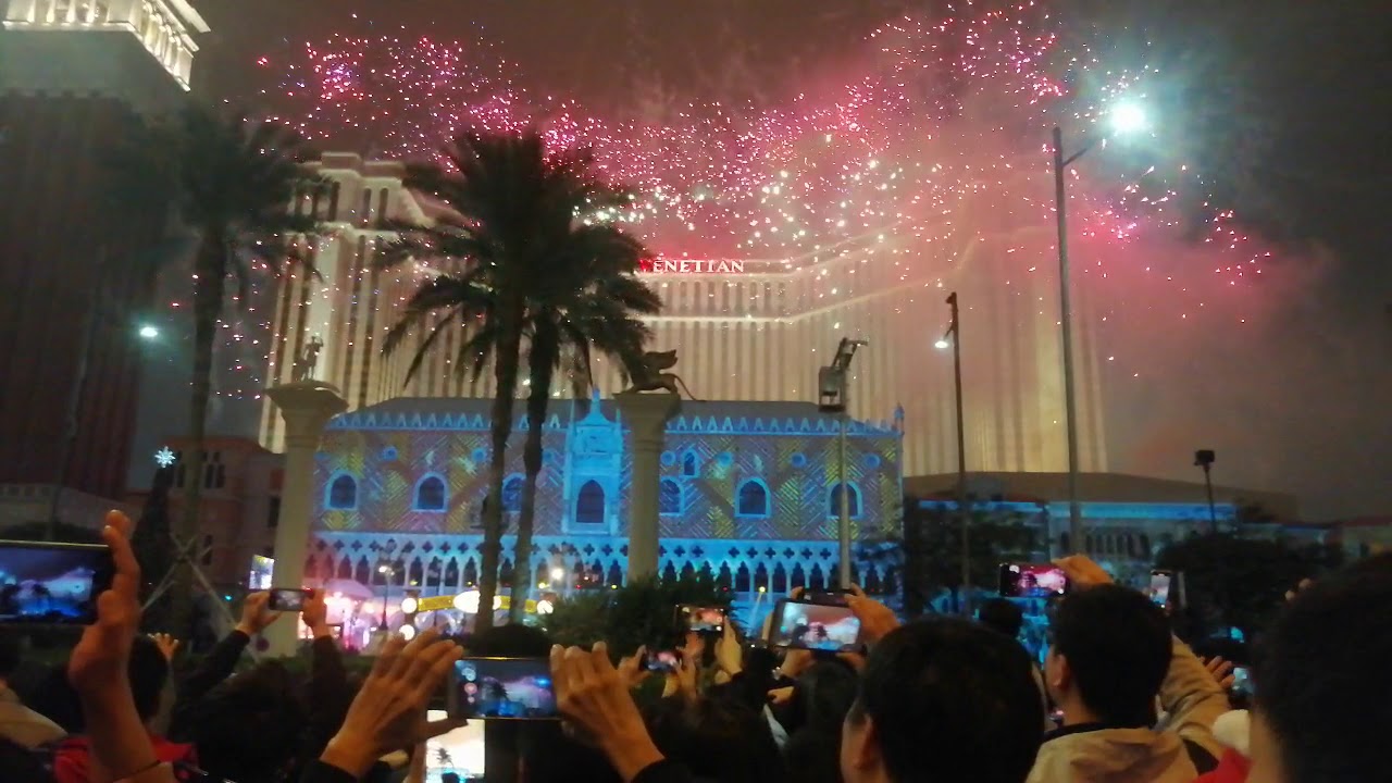 New year Macau 2020 - YouTube