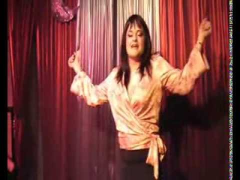 Marilou danser sur la lune