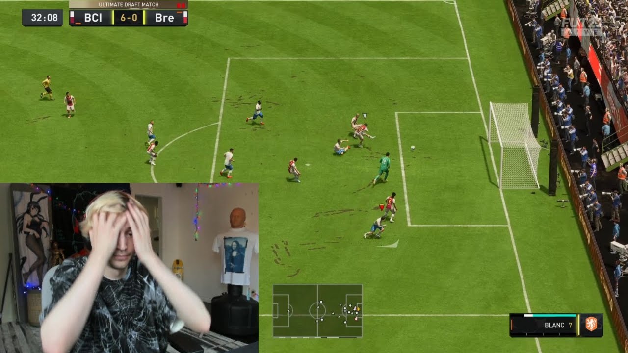 xQc rage quits after losing 7-0 before halftime - YouTube