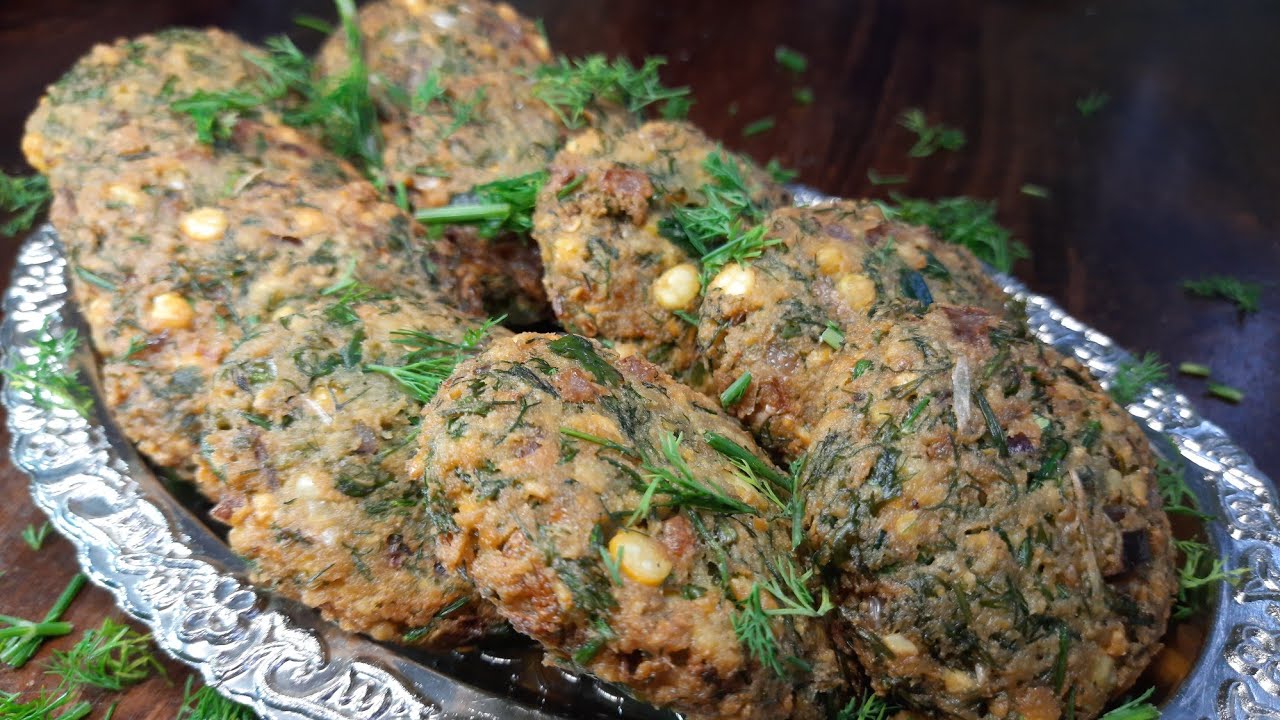 ಆಂಬೊಡೆ/ಮಸಾಲೆ ವಡೆ / Ambode Recipe in Kannada / Masala Vade Maduva ...