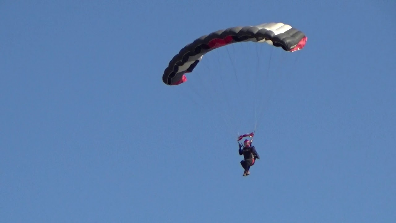 First Double Fronts skydiving Landing near the ground on Safire3 179 ...