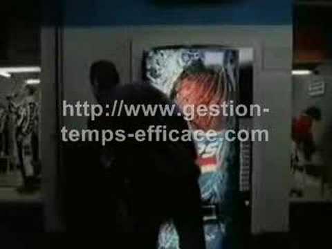 Video gag, vidéo . Pepsi et foot