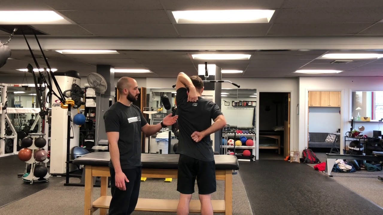 QT2 Functional Assessment - 90-90 Shoulder Mobility Test - YouTube