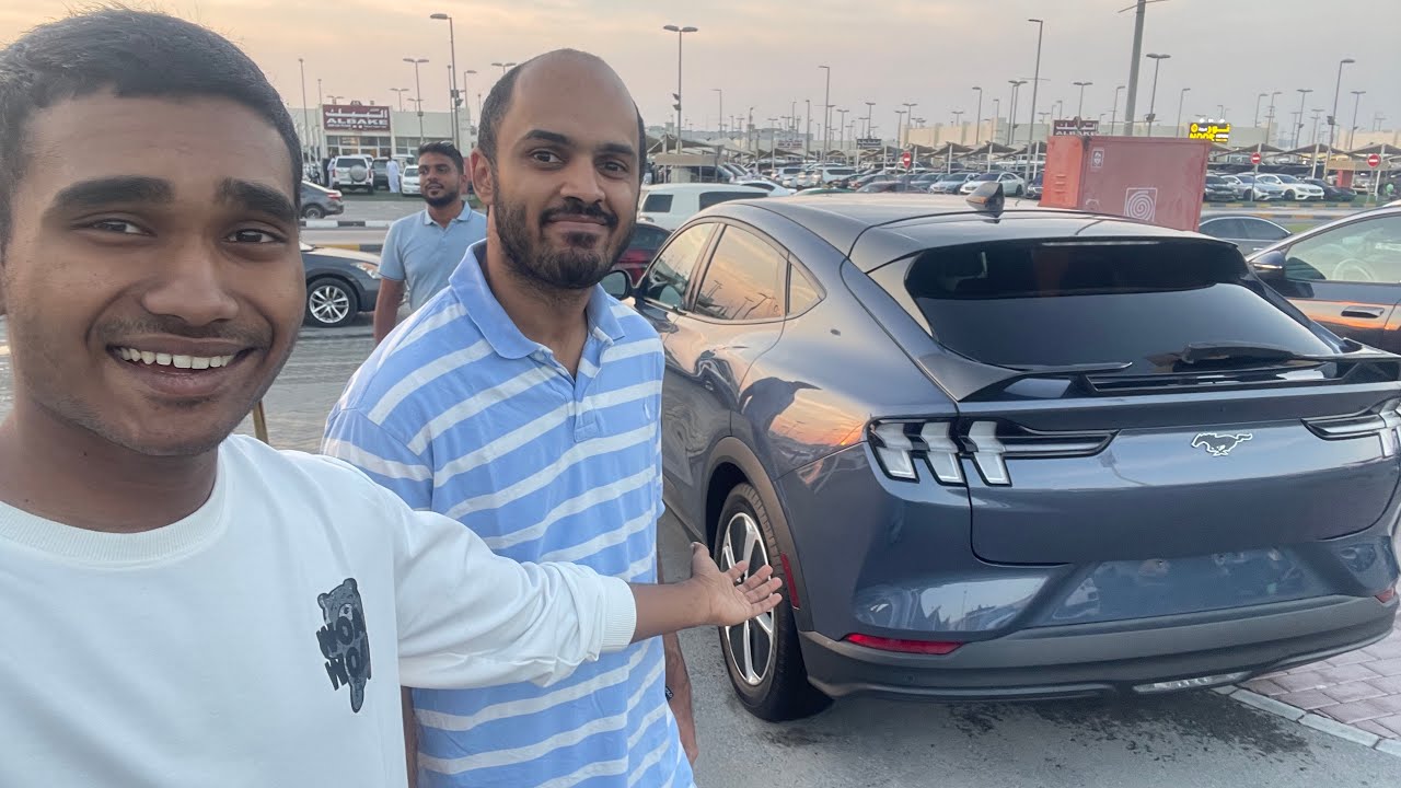 AHMED IS BUYING THE NEW ELECTRIC FORD MUSTANG MACH E - YouTube
