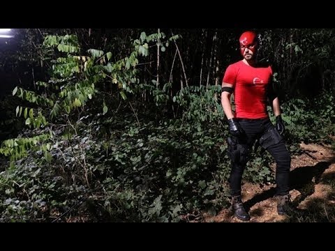 Kertenkele-  Ay Yıldızlı Adam ve Akıncı Savcıyı kurtarıyor//