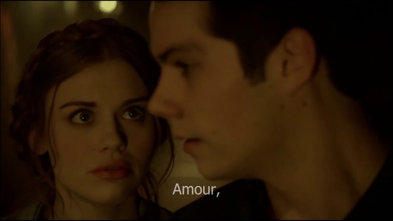 There's a void inside me - Trailer Wattpad [ FR ] - YouTube