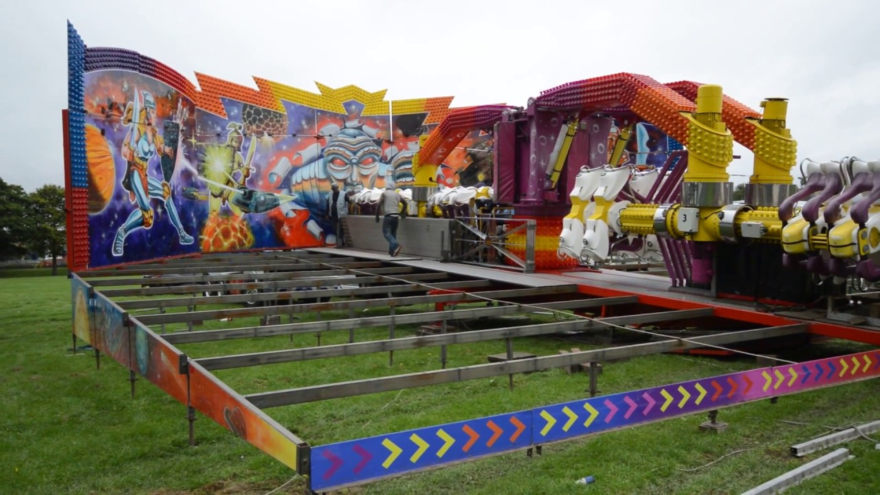 Rushden Feast Fair 2017 (Pull On/Build Up) - YouTube