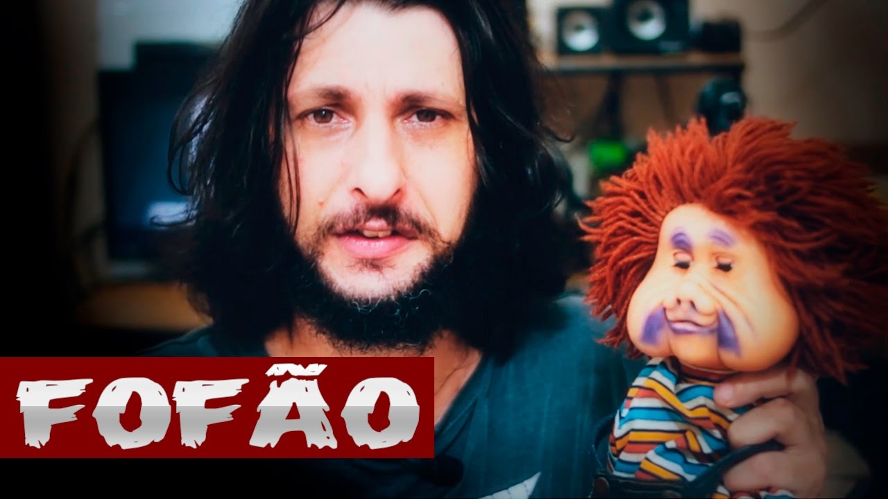 Abrindo o boneco fofão - A origem da lenda do fofão e o ritual - YouTube