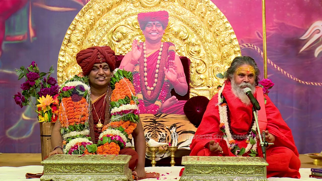 Being Mahatma I recognise Swami Nithyananda ji as God not just Guru ...