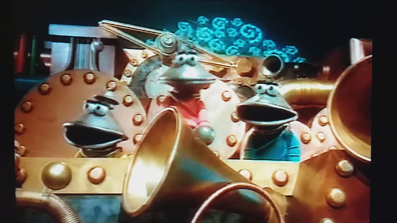 THE HOOBS: THE MOTORETTES, WHEE version 1 - YouTube