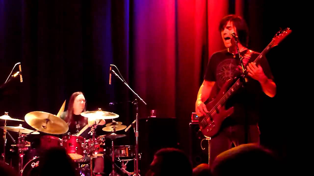 Floater LIVE Weightless in HD, Rogue Theatre, Grants Pass, Oregon - YouTube