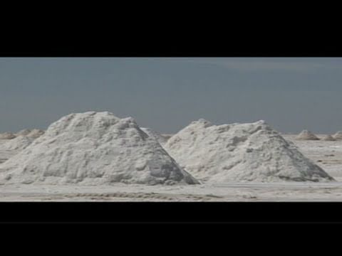 CNN: Bolivia's hidden energy: lithium - YouTube