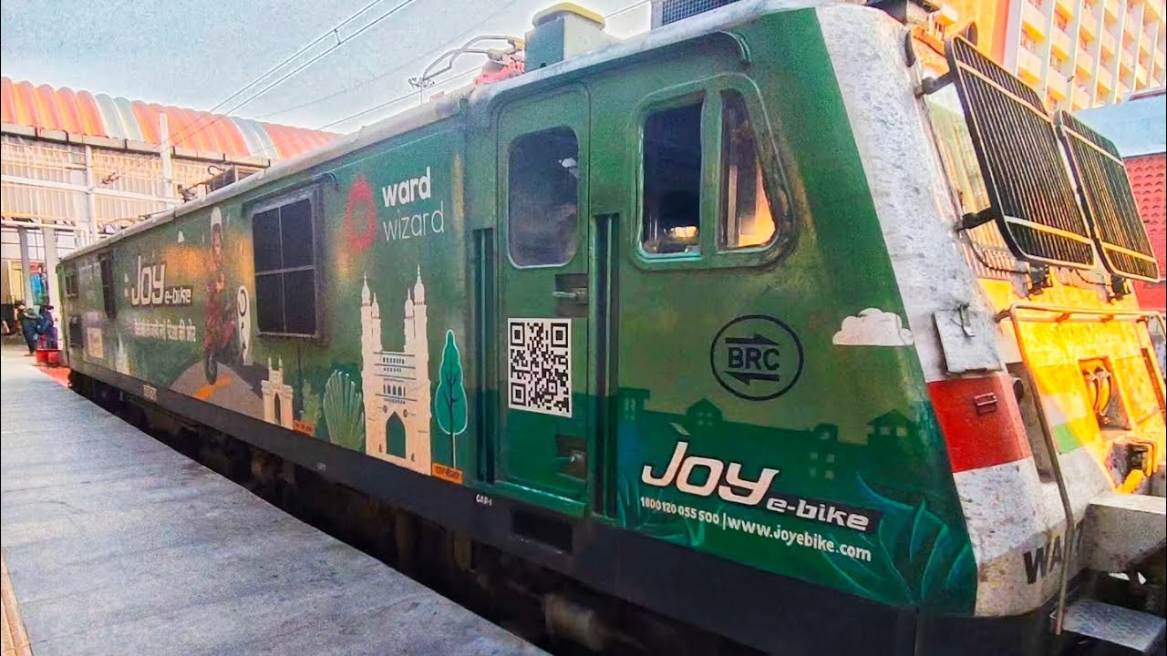 First time 💚 𝙅𝙊𝙔 𝙀-𝘽𝙄𝙆𝙀 💚 Liveried WAP-7 visiting Chennai with #12163 ...