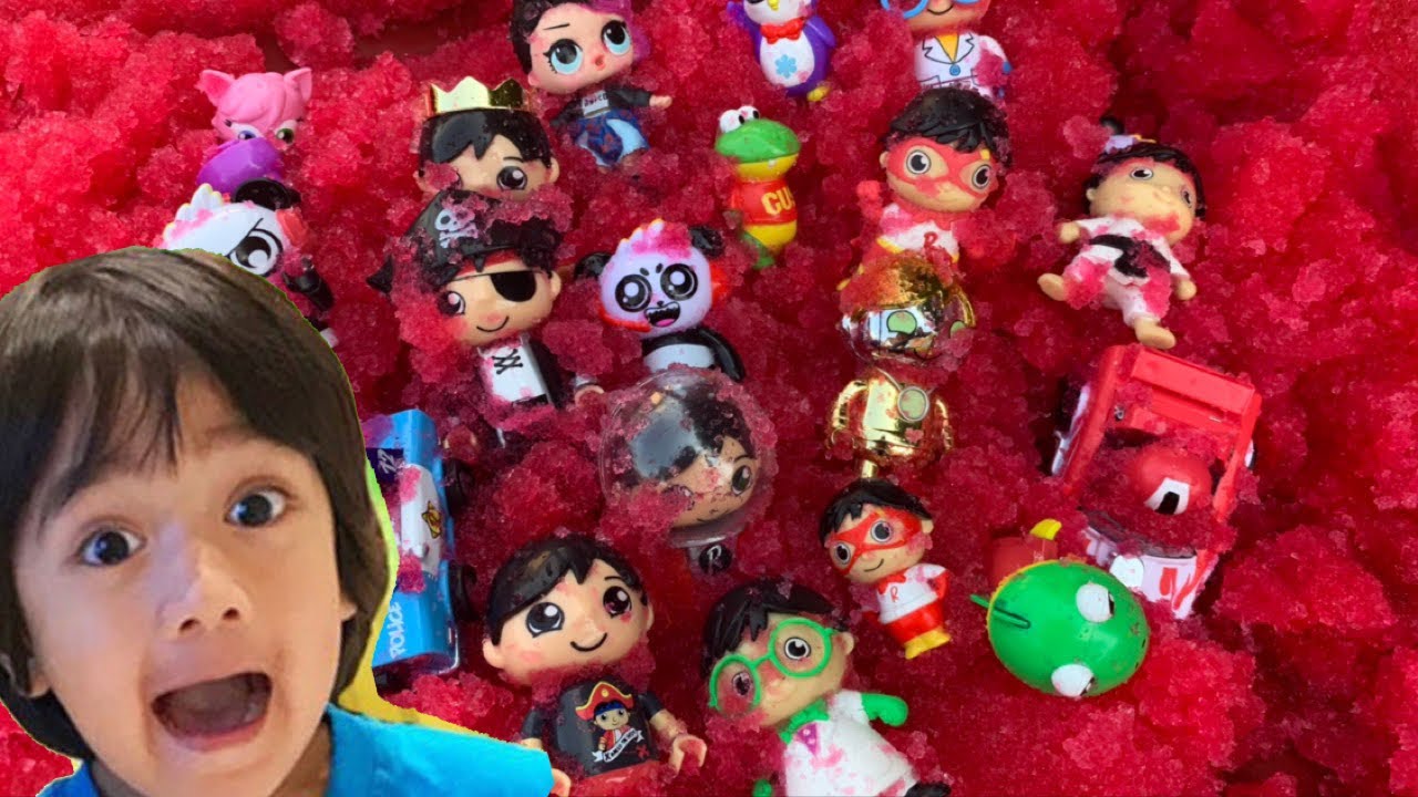 RYAN’S WORLD RYAN TOYSREVIEW SURPRISES IN HUGE GELLI BAFF! TOY ...