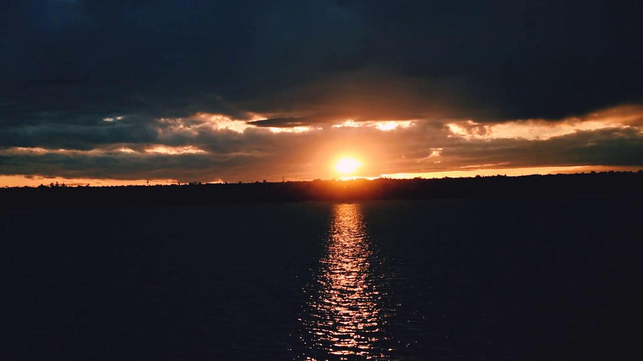 Geelong Sunset - YouTube