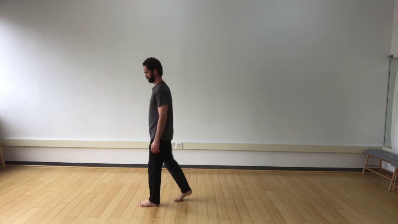 Falling vs posterior driven gait - YouTube