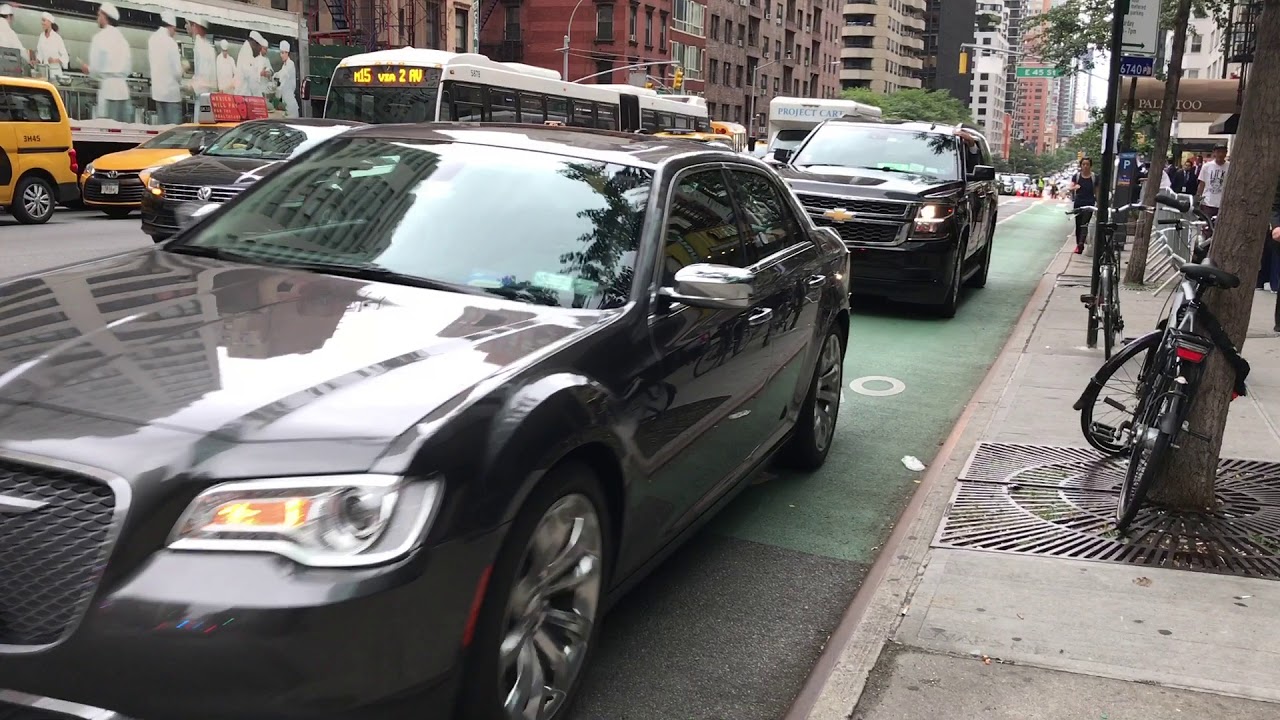 NYPD & DIPLOMATIC SECURITY SERVICE ESCORTING FOREIGN DIGNITARY DURING ...