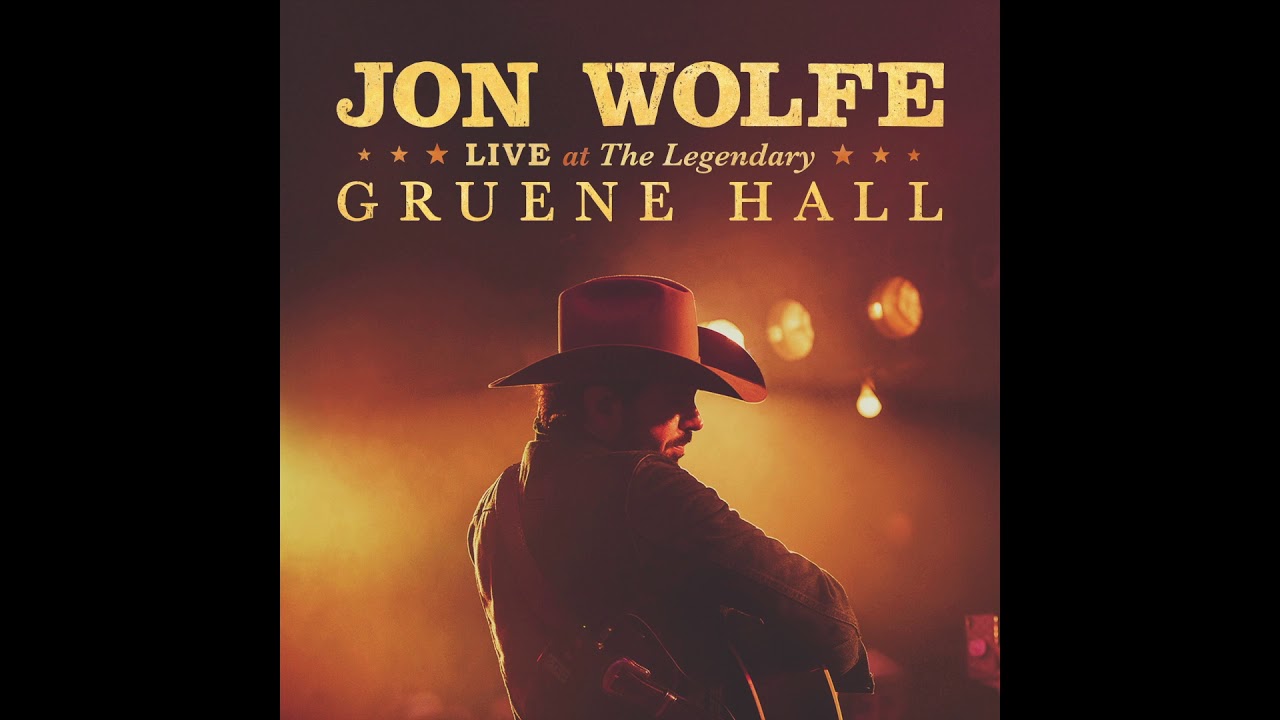 Jon Wolfe - Singin Thing (Live at the Legendary Gruene Hall) - YouTube