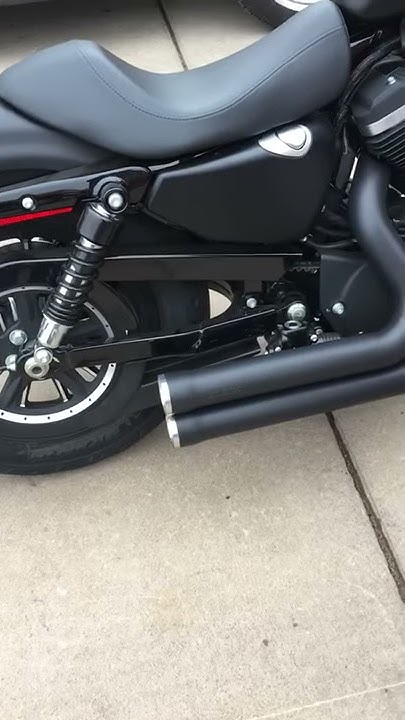 Iron 883 with Vance Hines Short shots sound clip - YouTube