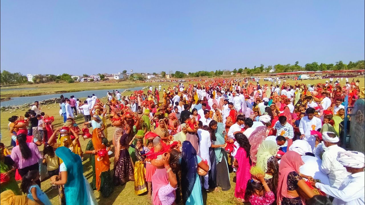 श्यामपुरा सेमारी गंगोज विशाल कलश यात्रा लाइव#semari - YouTube