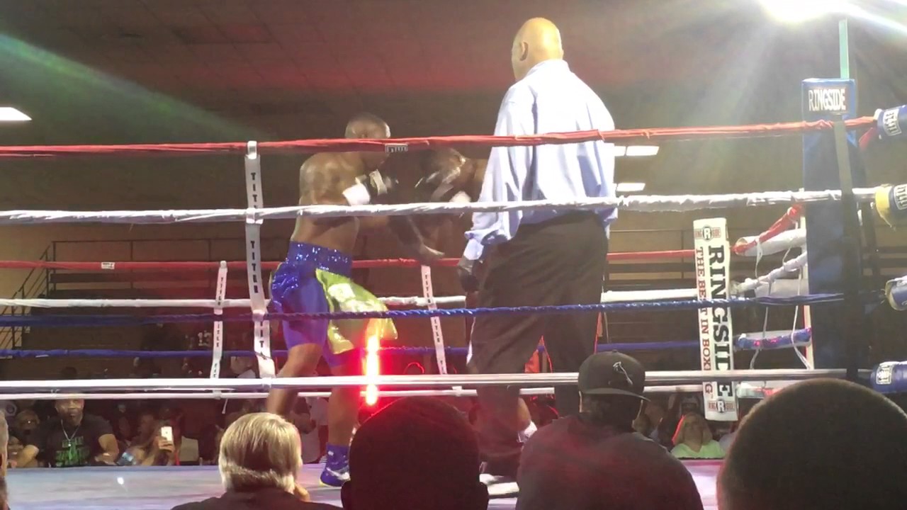 DeAndre Robinson-Neal vs Brad Austin 6/23/17 - YouTube