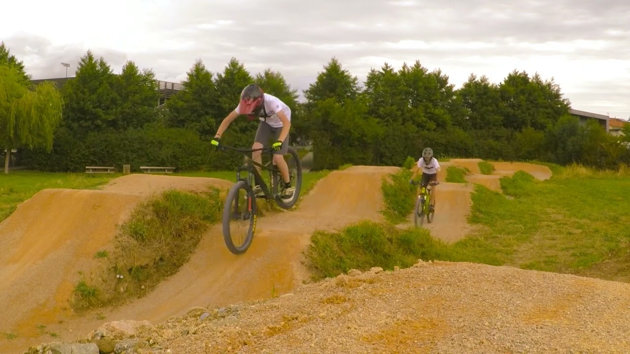 session pumptrack #4 - YouTube