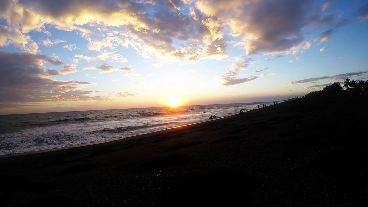 Sol,Playa & Arena - YouTube