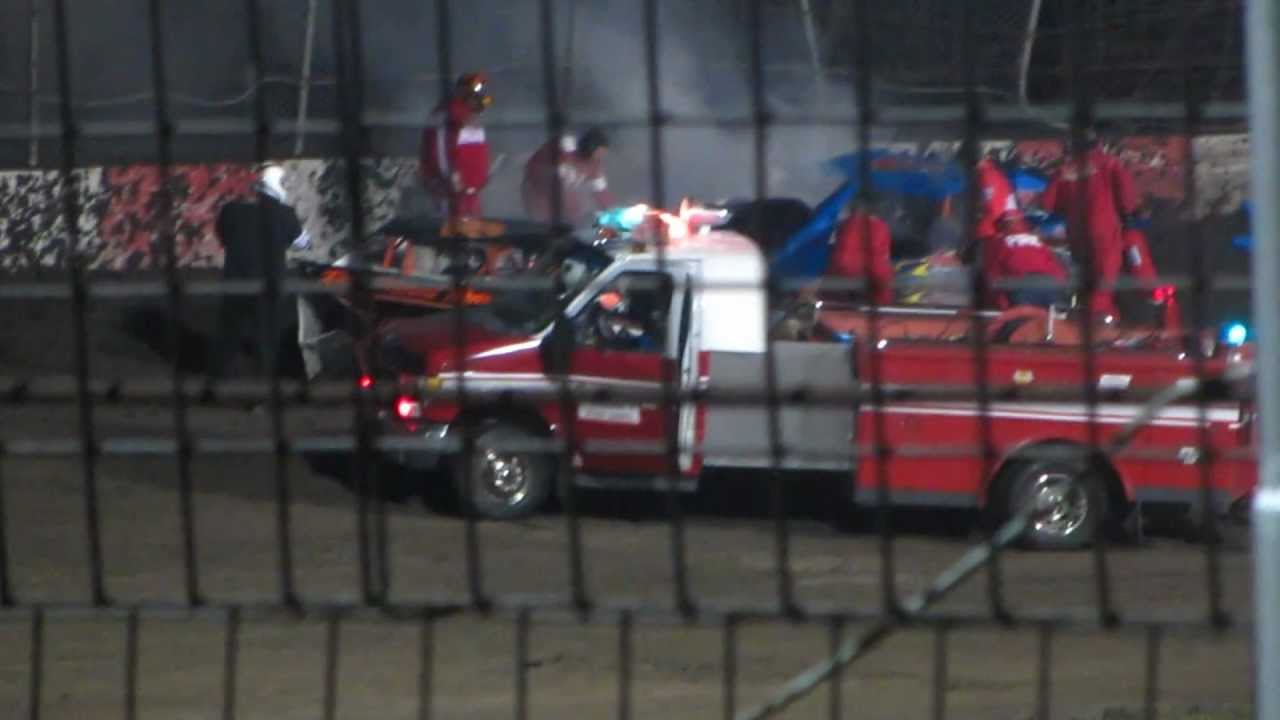 Major Crash Lakeside Speedway - Kansas City - YouTube