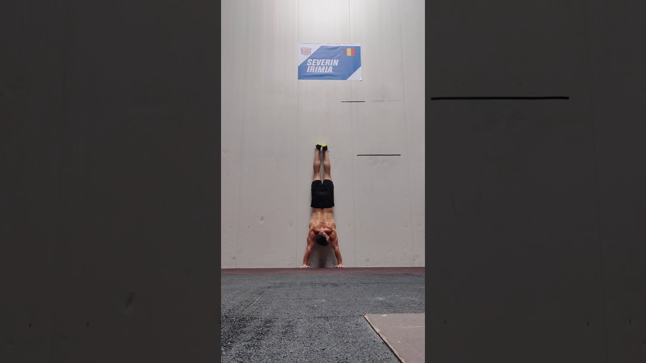 Wall facing handstand hold - YouTube