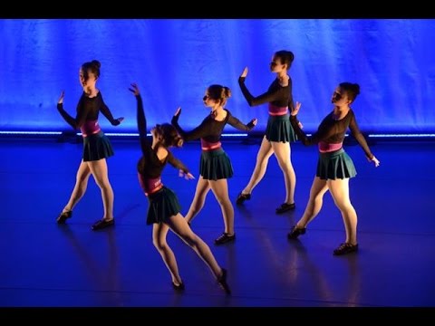 Solas An Lae Dance Company. "SNAPS" - YouTube