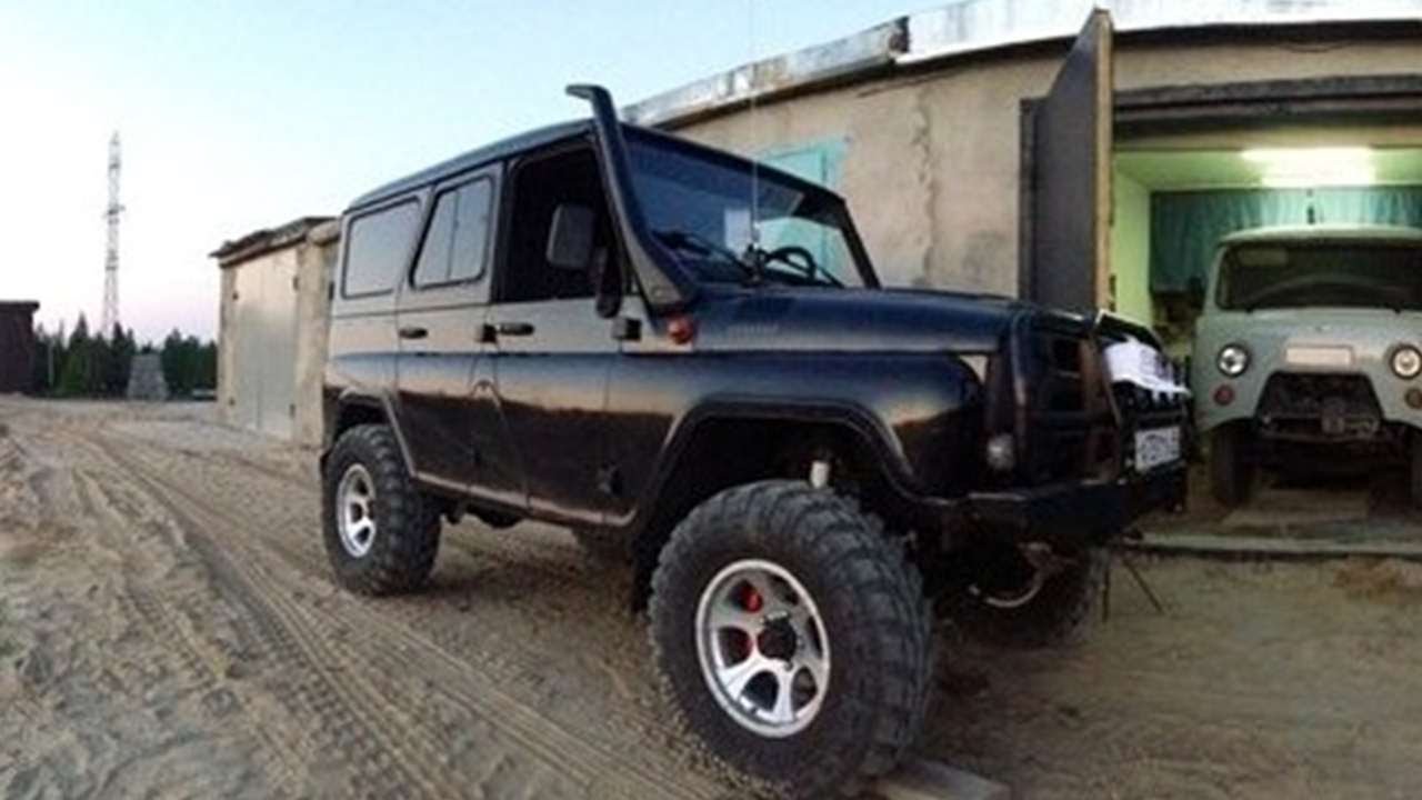 #1975. UAZ in Race [RUSSIAN SUPER AUTO] - YouTube